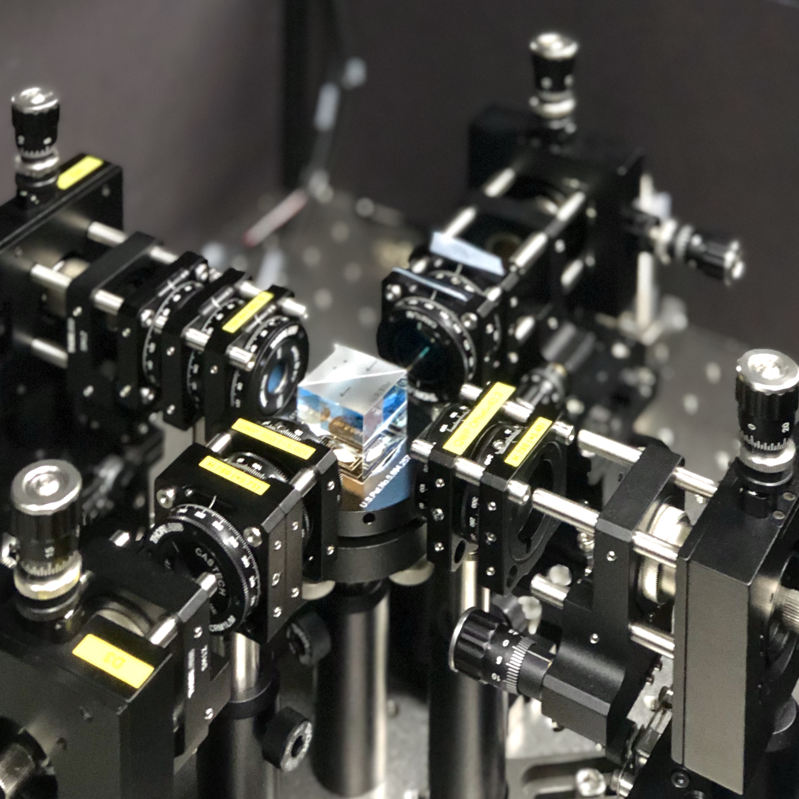 Atomic & Quantum Optics Laboratory